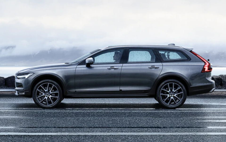 售44.39万起新款沃尔沃V90 CC上市