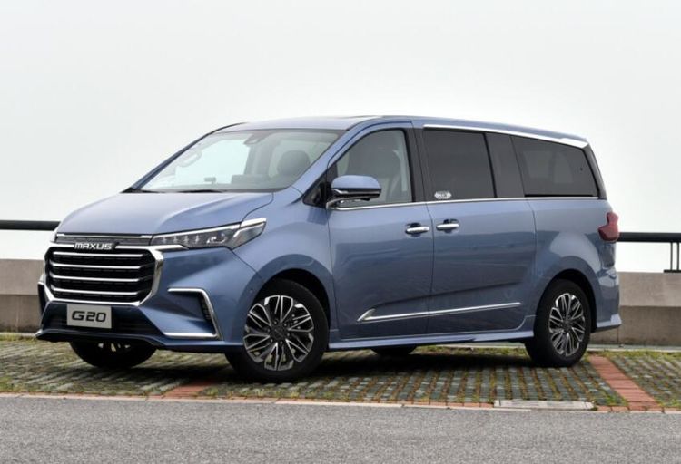 平民版“埃尔法”来袭，5米2带双电动侧滑，2.0T+8AT，看啥GM8