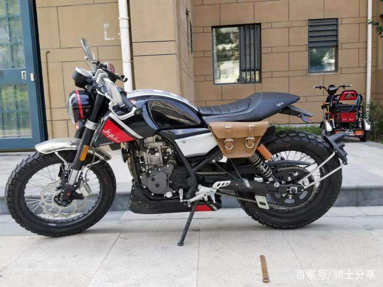 车友问，阿普利亚CR150平时代步使用怎么样?-新浪汽车