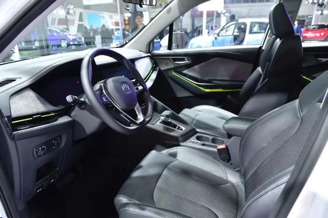 长安CS15 E-pro新车亮相，比亚迪感到肌无力，续航可达401公里-新浪汽车