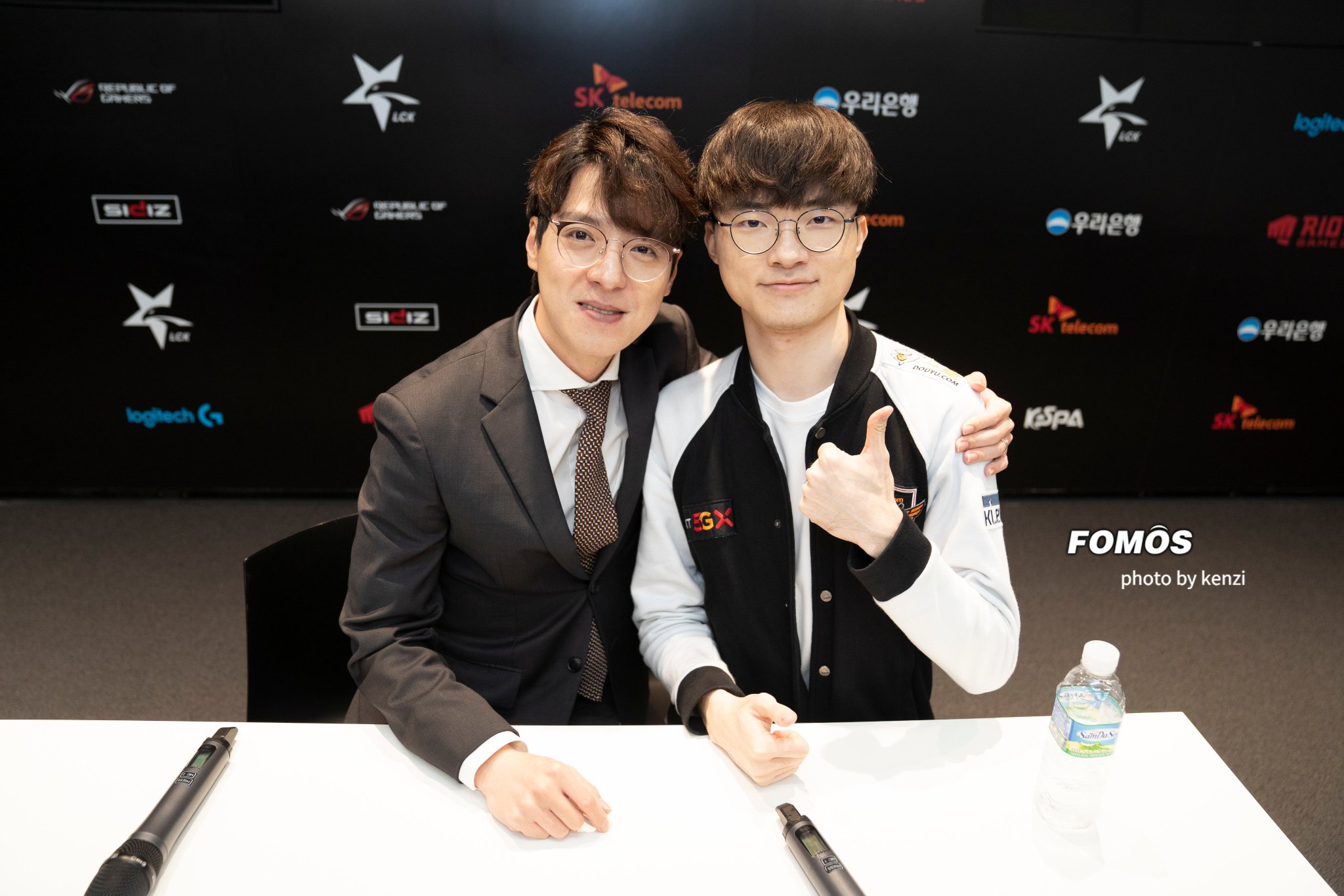 从一而终李相赫！Faker确认与SKT继续牵手至2021年，爱了|赛区|李相赫|职业生涯_新浪新闻