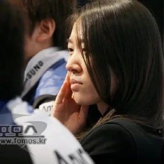 【峡谷改动】GRF女CEO上任；李哥将参加综艺节目；|战队|电竞_新浪新闻