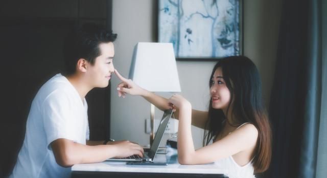吵架时,请不要和女人 讲道理”