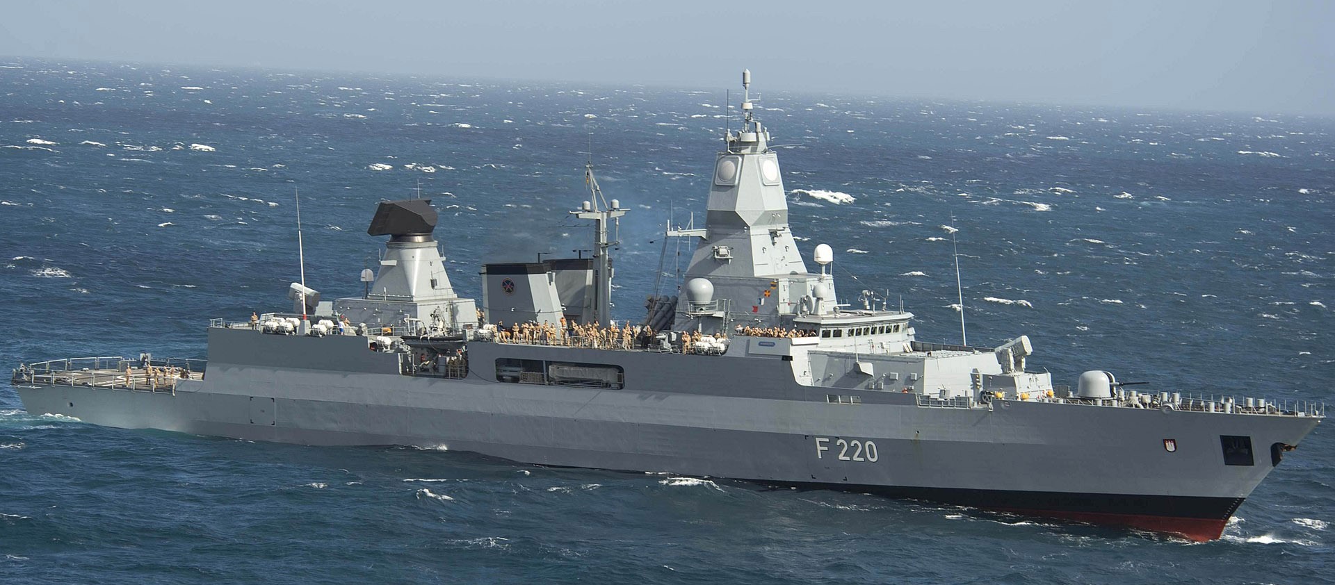 美人迟暮！作为德国舰队曾经的防空中坚力量，F124护卫舰真老了