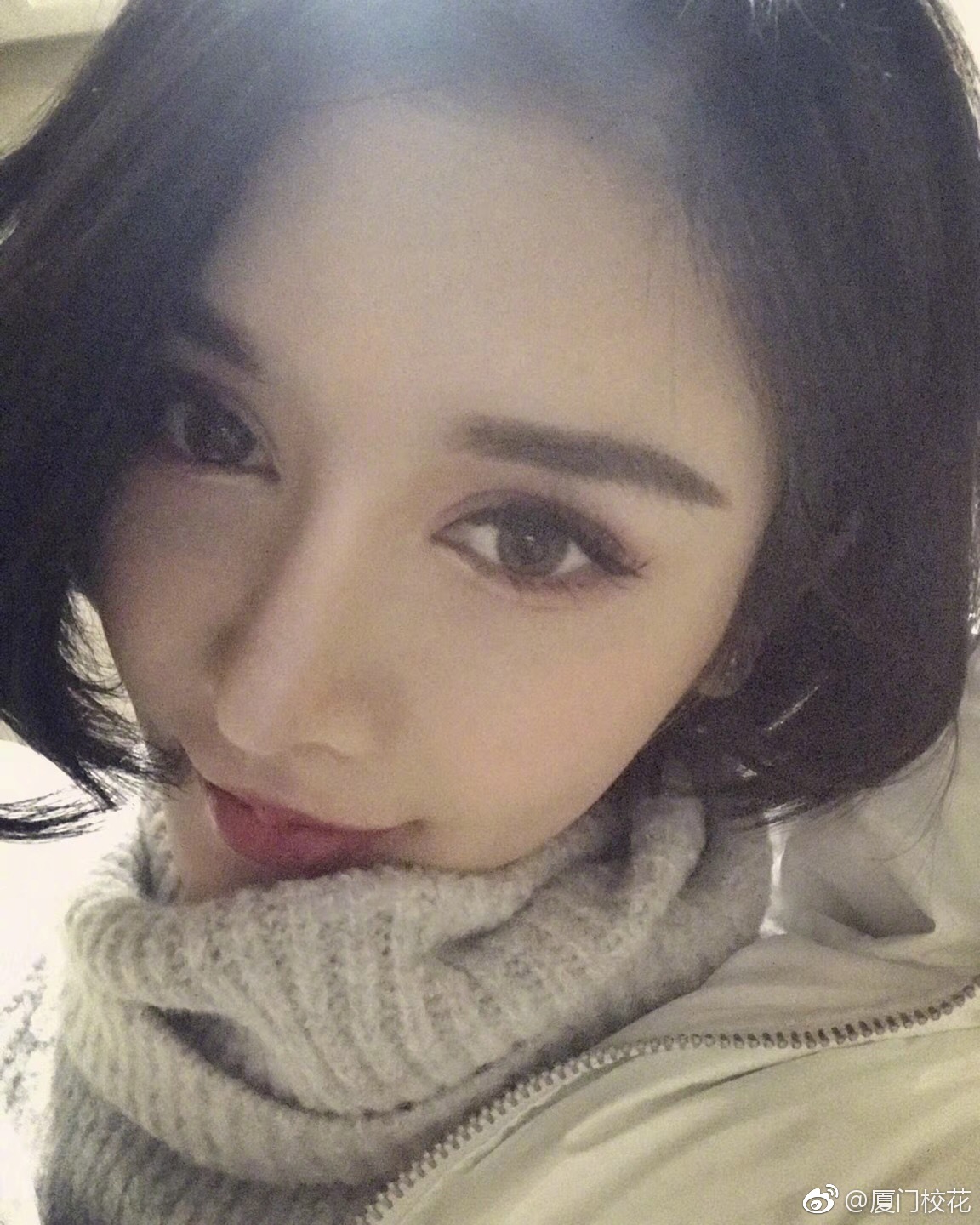 96年，就读于天津音乐学院，身高168cm，短发的妹子也很美丽！|天津音乐学院|短发|就读_新浪新闻