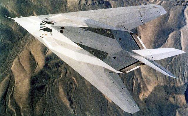 俄罗斯苏57为何不隐身？F117被击落误导设计师，歼20汲取了教训|歼20|雪鸮|萨姆_新浪新闻