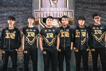 IG夺冠后，the shy的这块伤疤却引起网友的担心！