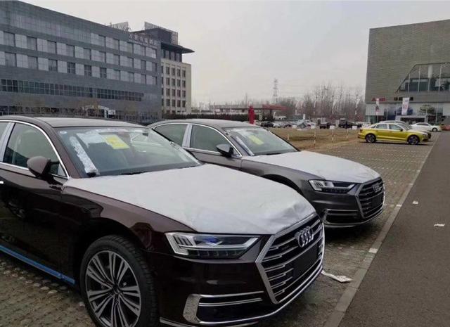 网友4S店提奥迪A6L，却意外发现全新奥迪A8L，自动驾驶技术亮了