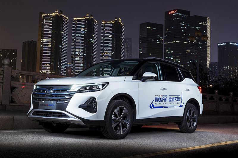 1.5T插混系统 广汽传祺GS4 PHEV补贴后售价16.38万元起-新浪汽车