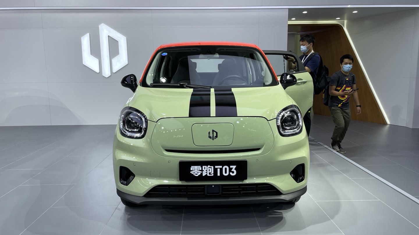 【零跑汽车2021款零跑T03 400轻享版 磷酸铁锂】报价_参数_图片 – 新浪汽车