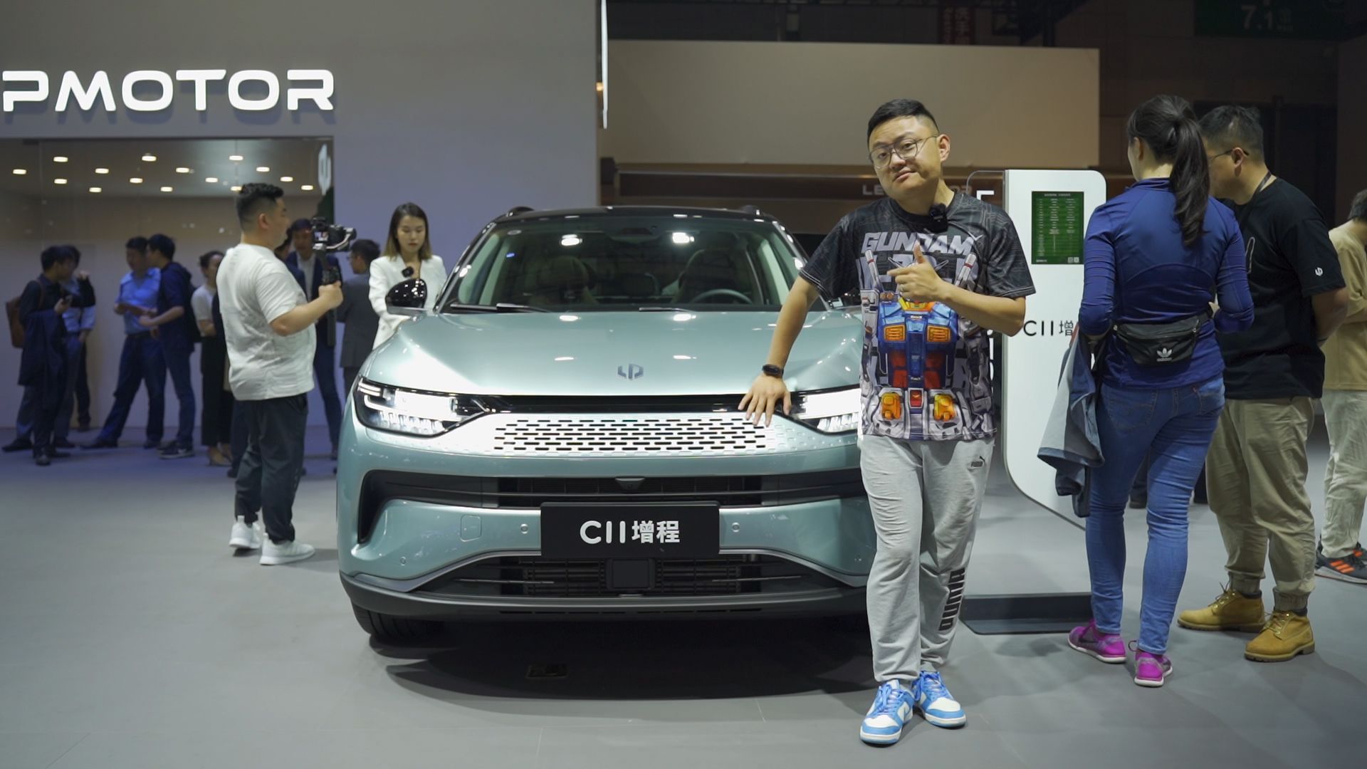 零跑掀桌子了，大号的中型增程式SUV零跑C11竟然只卖14.98万|行业新闻|中级车|新能源_新浪新闻