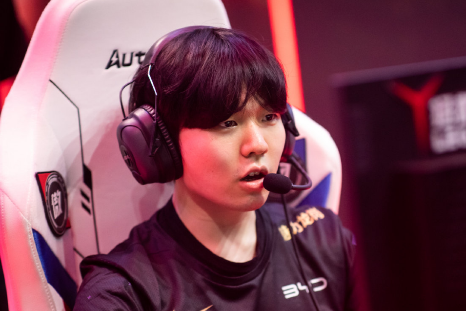 Rookie有望与Doinb并列？LPL历年常规赛MVP盘点|常规赛|春季赛|选手_新浪新闻