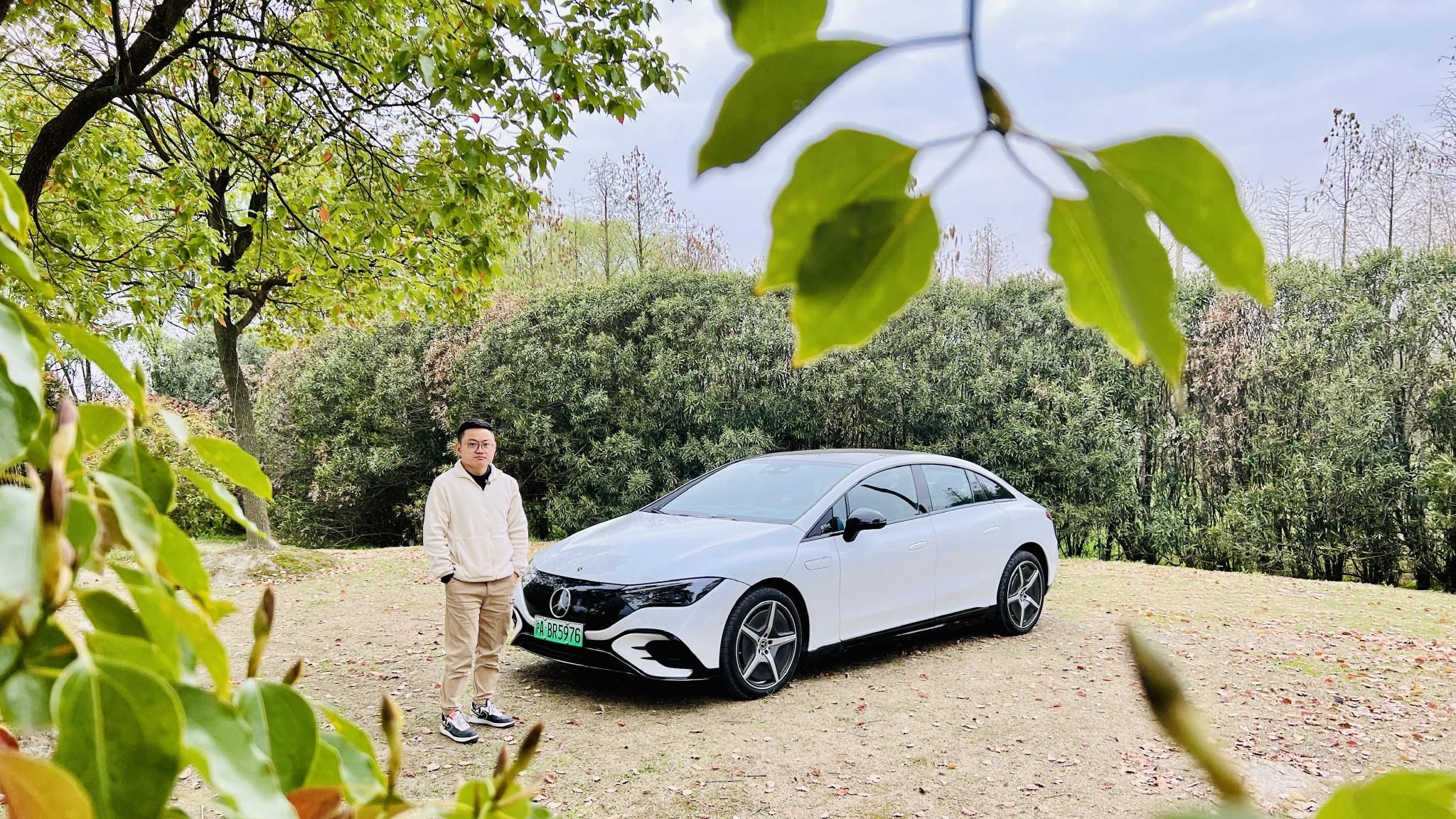 作为油车时代的豪华霸主 奔驰能否靠EQE在电动时代再续辉煌？|行业新闻|35-50万三厢车|新能源_新浪新闻