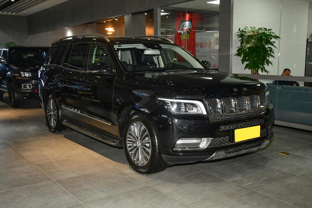 配3.0T+9AT，轴距3100mm，带空气悬架，北京BJ90值得选择吗？-新浪汽车