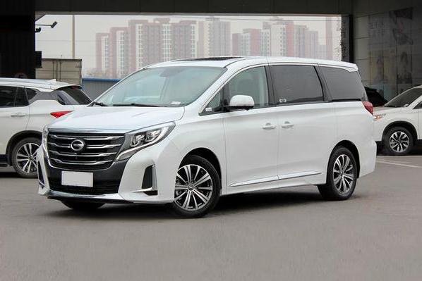 国产MPV中的佼佼者，广汽传祺GM8，2.0T+8AT还带"航空椅"-新浪汽车