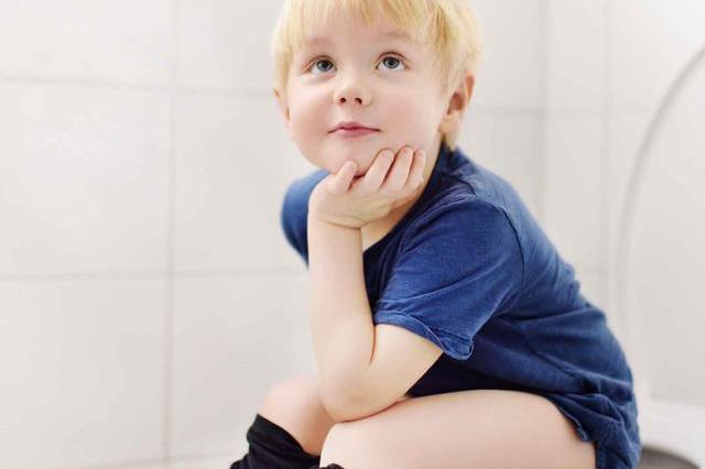 孩子总在学校尿裤子,和生理、心理都有关,家长别想当然尿裤子学校父母新浪新闻