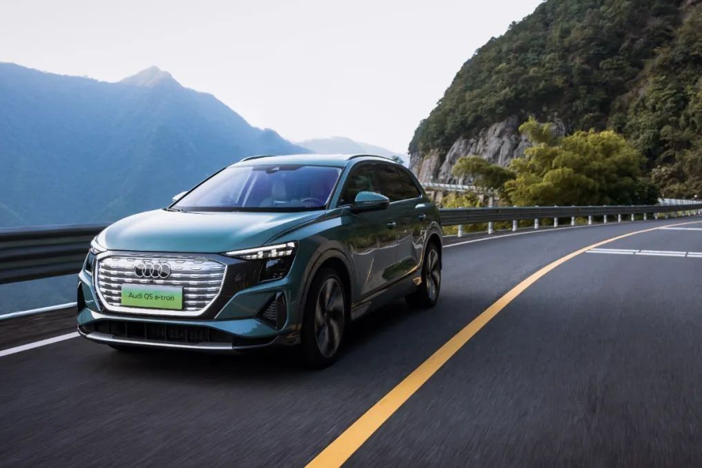 豪华纯电中大型SUV的标杆，上汽奥迪Q5 e-tron有何过人之处？-新浪汽车