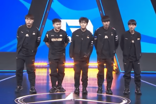 RNG两任中单雷达图对比！Angel数据一言难尽，比垫底的AL还惨|沙巴克|数据|沙皇_新浪新闻