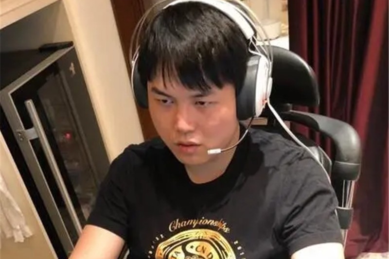 斗鱼Dota2高校赛来袭！清华复旦开启揭幕战，YYF：年轻人有想法|斗鱼|揭幕战|复旦_新浪新闻