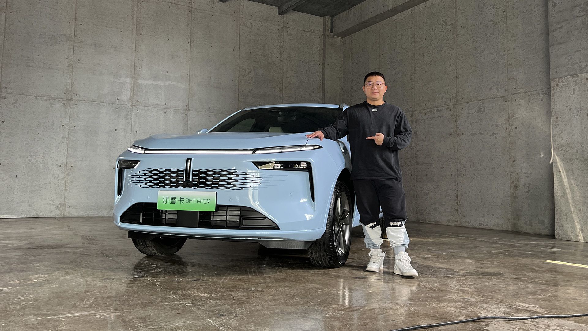 静态体验新摩卡DHT-PHEV 空间大/配置高 重塑市场格局就靠Ta了|汽车资讯|中级车|新能源_新浪新闻