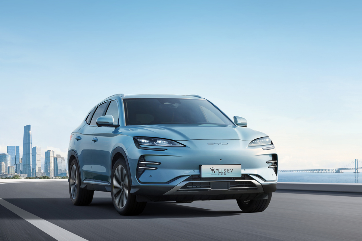 风格大变售价上涨，宋PLUS冠军版预售，藏着比亚迪的“阳谋”？-新浪汽车