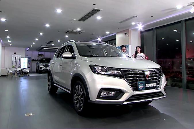 标配无钥匙进入 荣威RX5 4G互联百万款售价9.98万-11.98万元-新浪汽车