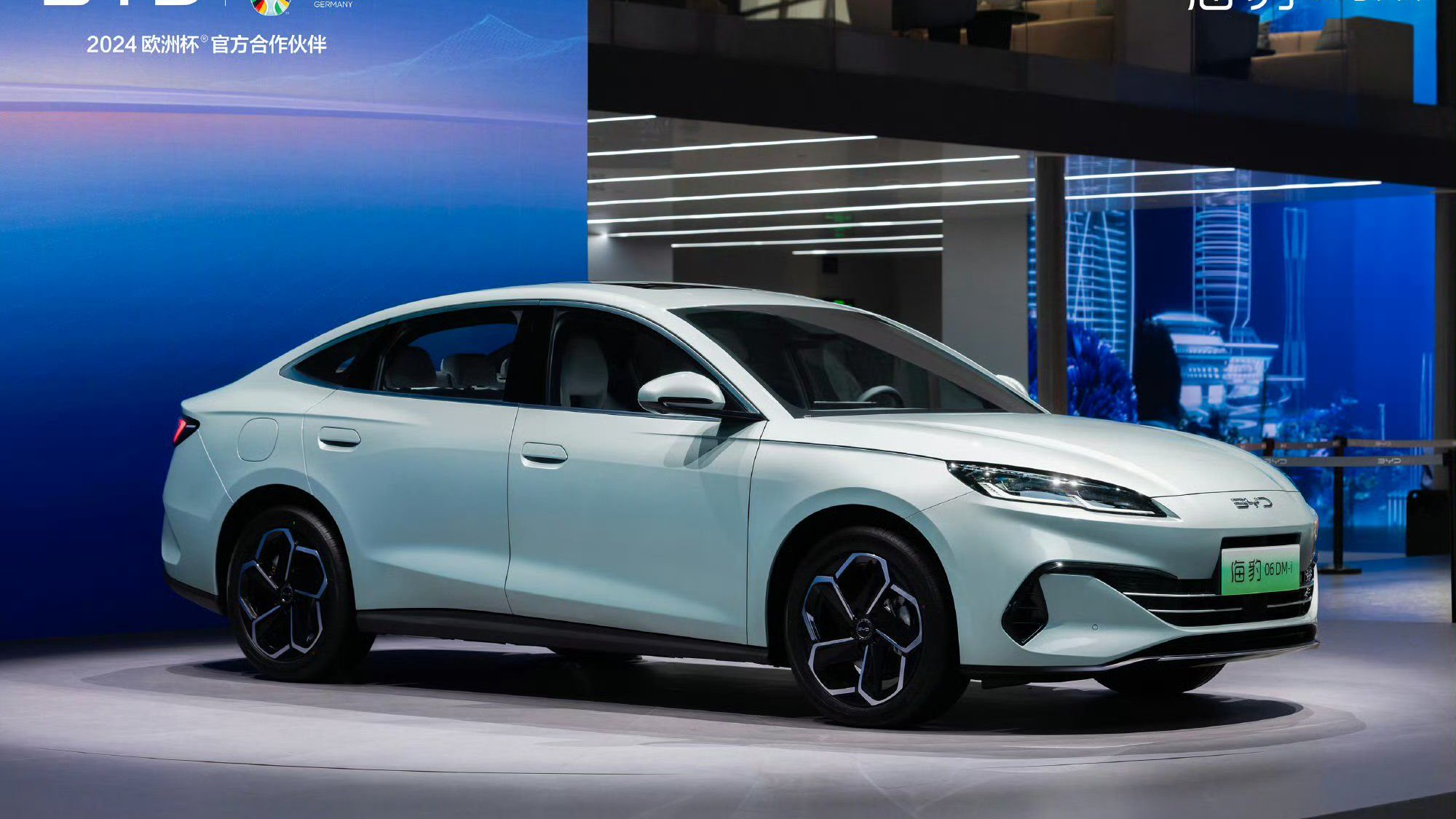 比亚迪海洋网再添实力爆款，海豹06DM-i、海狮07EV登陆北京车展|汽车资讯|国产|新能源_新浪新闻