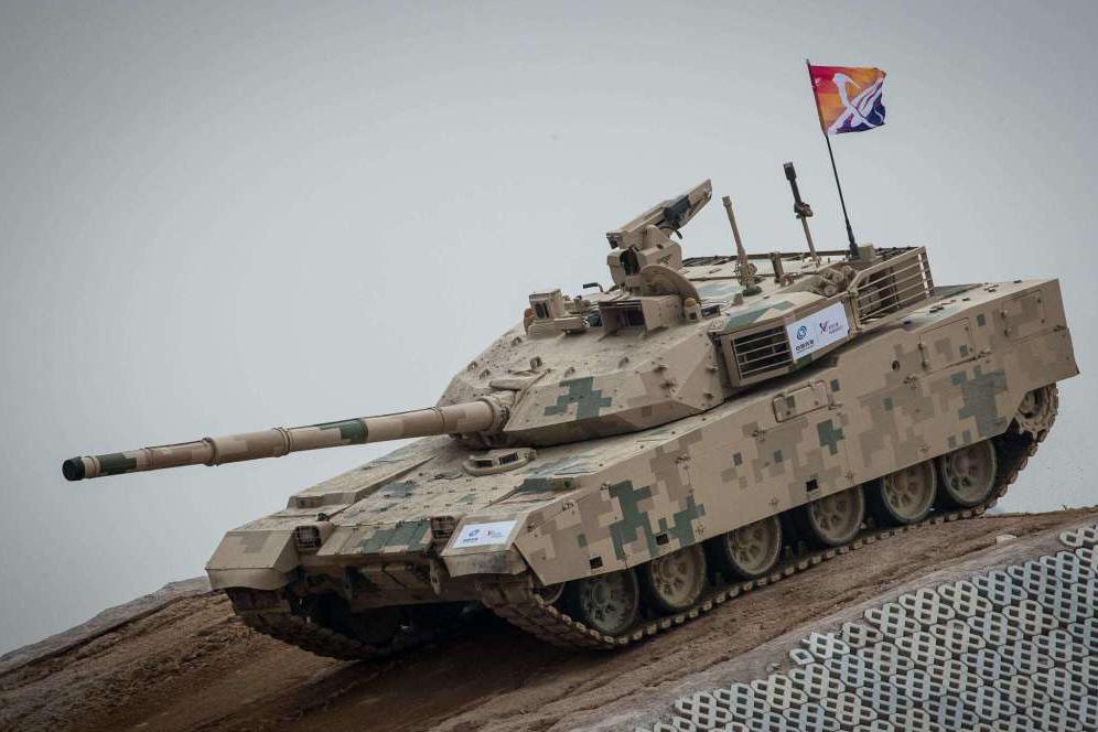 巴铁坦克招标：我国VT-4击败乌克兰T-84M坦克，真是中巴一家亲|坦克|乌克兰|一家亲_新浪新闻