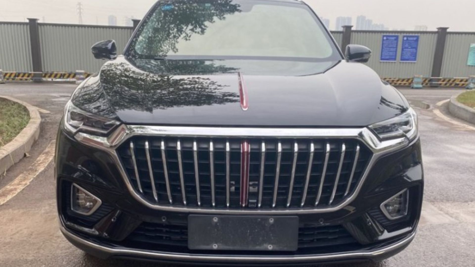 红旗HS5的尴尬！快来找异响|花边趣闻|15-20万suv|红旗_新浪新闻