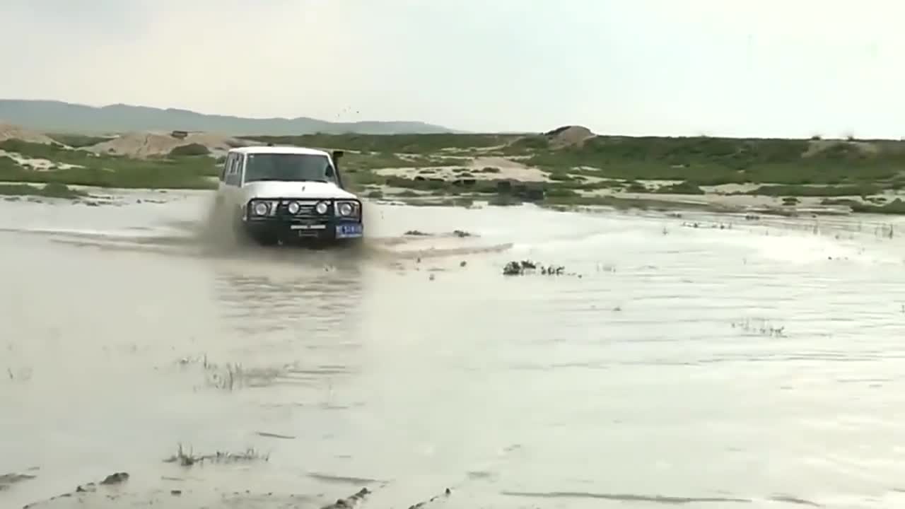 Y60，比丰田LC76还经典的越野车|军事迷|枪械|武器_新浪新闻