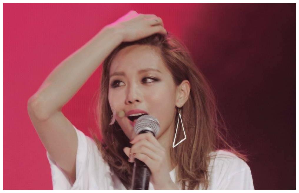 乘风破浪的姐姐官宣第4组阵容，missA女团孟佳、王霏霏强势入驻|孟佳|乘风破浪|王霏霏_新浪新闻