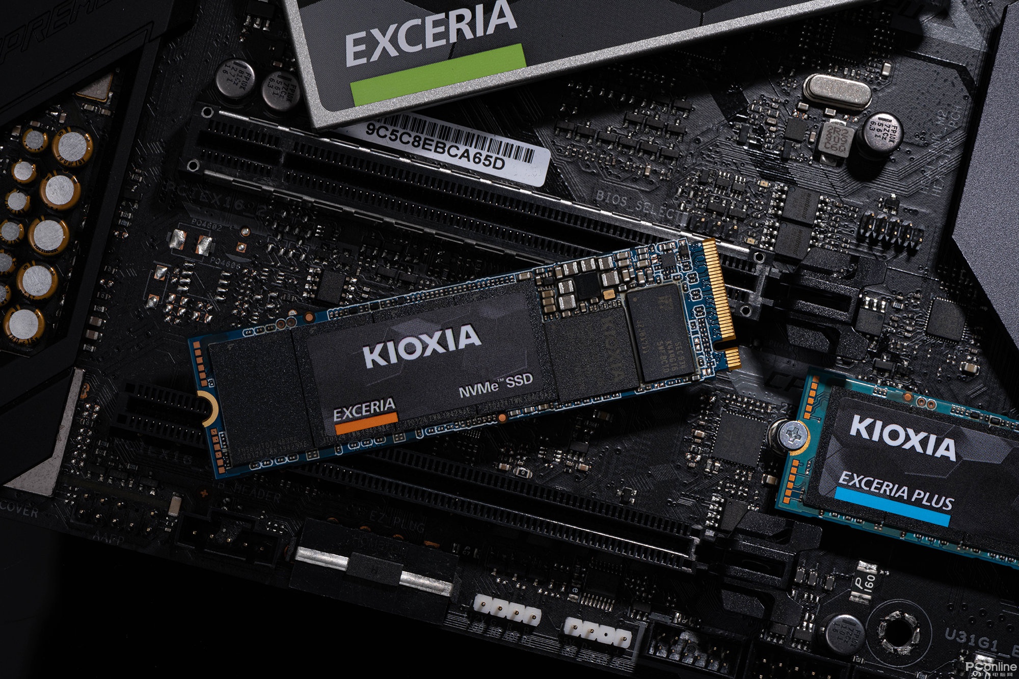 铠侠SSD家族图赏：众神归位，原汁东芝味|存储|东芝|家族_新浪新闻