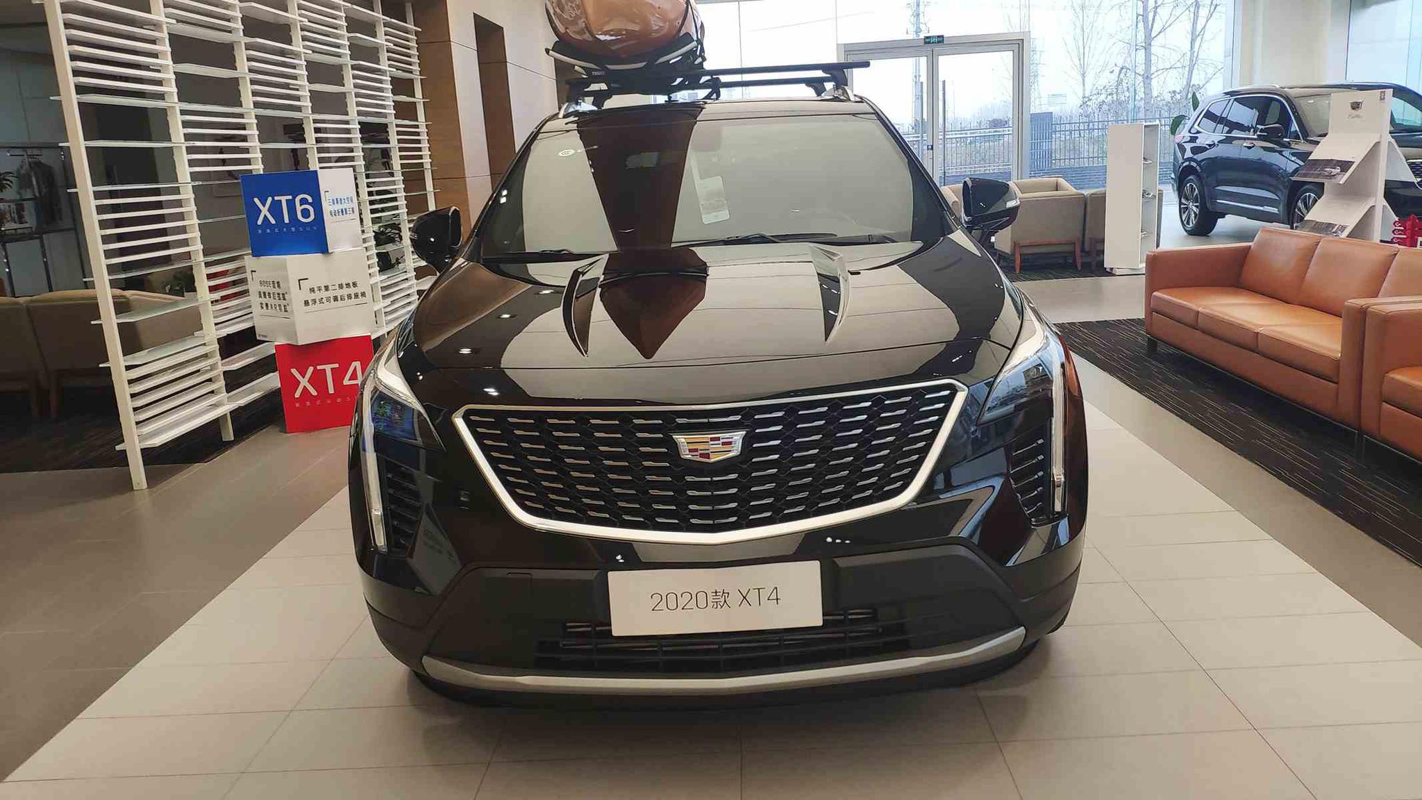 售25.97万-39.17万 2020款凯迪拉克XT4到店实拍