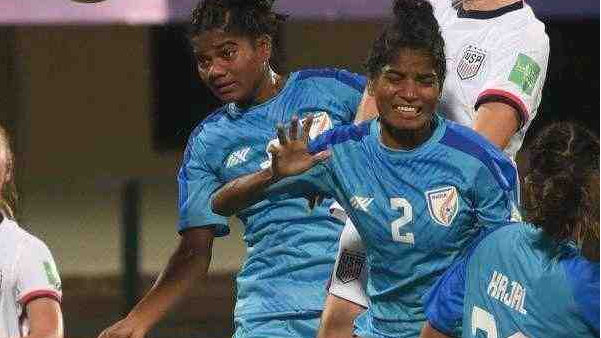 中国女足U17首战墨西哥，孙雯督战，晚上19点CCTV5+直播|女足|中国女足|国少_新浪新闻