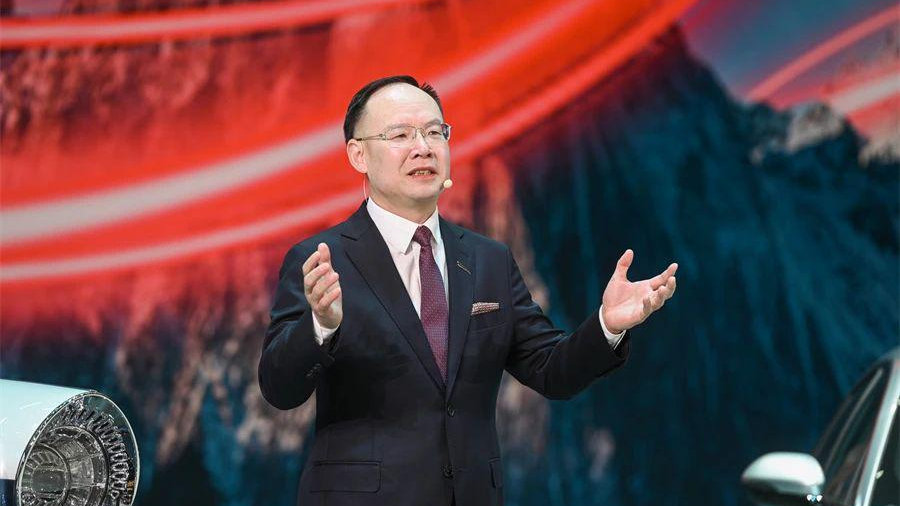 红旗明确三大子品牌：“金色葵花”上车L5，纯电轿车E001年内上市-新浪汽车