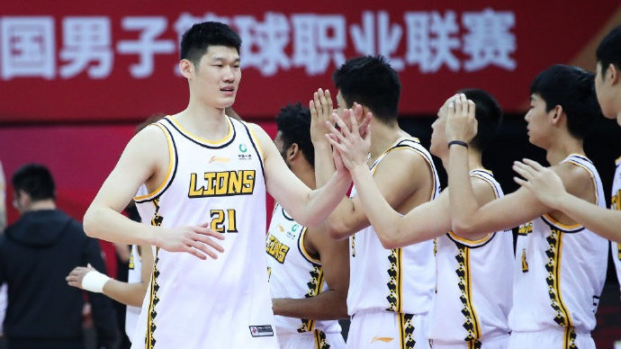 5战4胜！CBA最强全华班满血归来，再次向总冠军发起冲击|CBA|胡金秋|广厦_新浪新闻