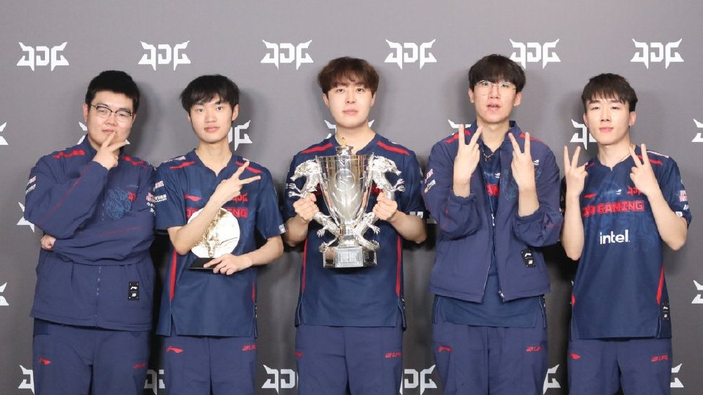 JDG第一，GEN第二！S13全球总决赛夺冠热门Top10|jdg|lpl|LNG_新浪新闻