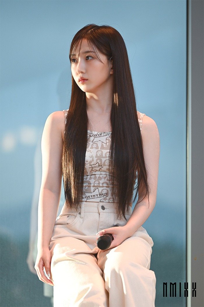 NMIXX新歌依然是拼接曲，说这是通过出道曲，引入的MIXX POP风格