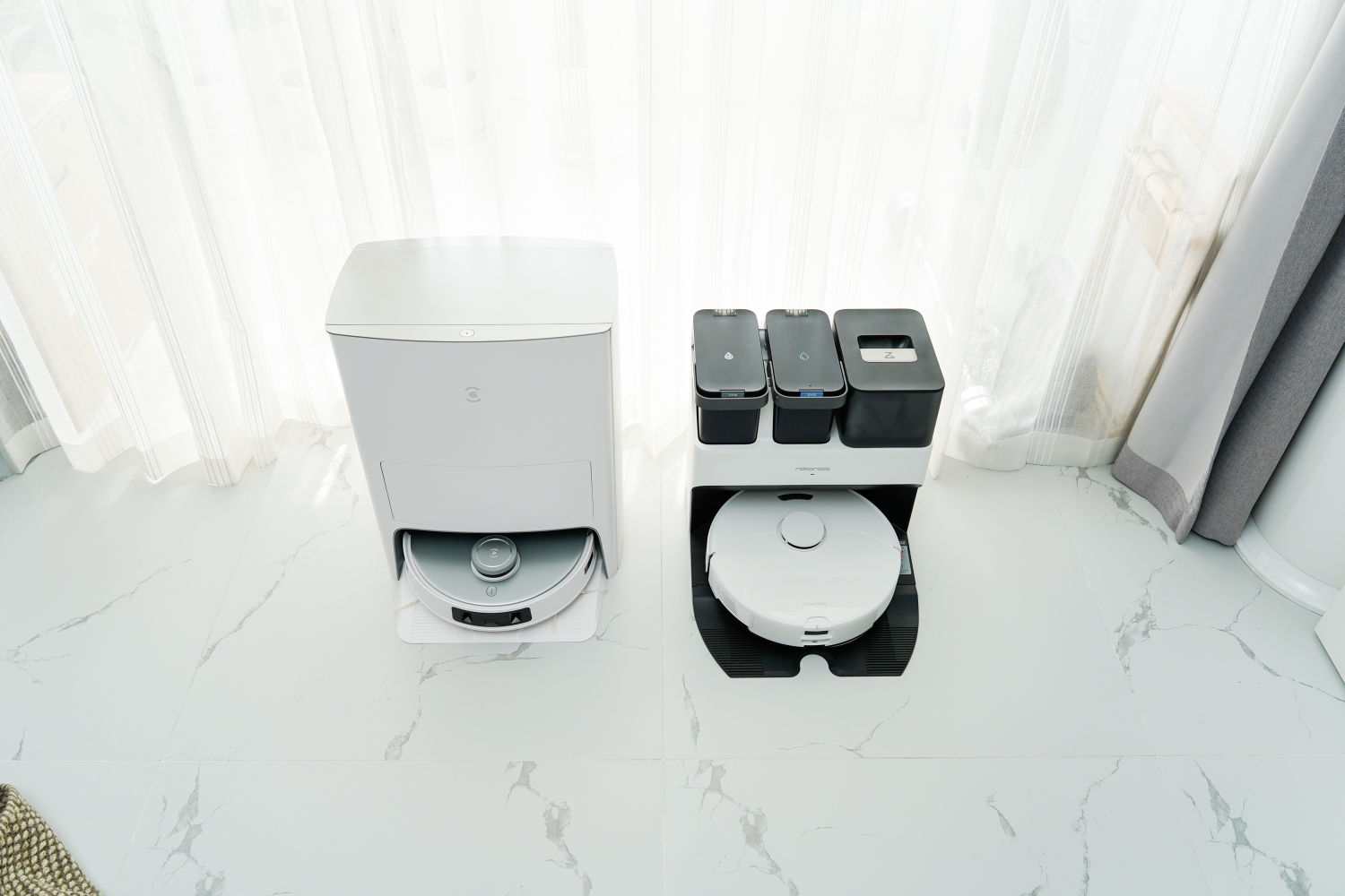 科沃斯T20和石头G10S Pure实测对比|科沃斯|机器人|拖布_新浪新闻