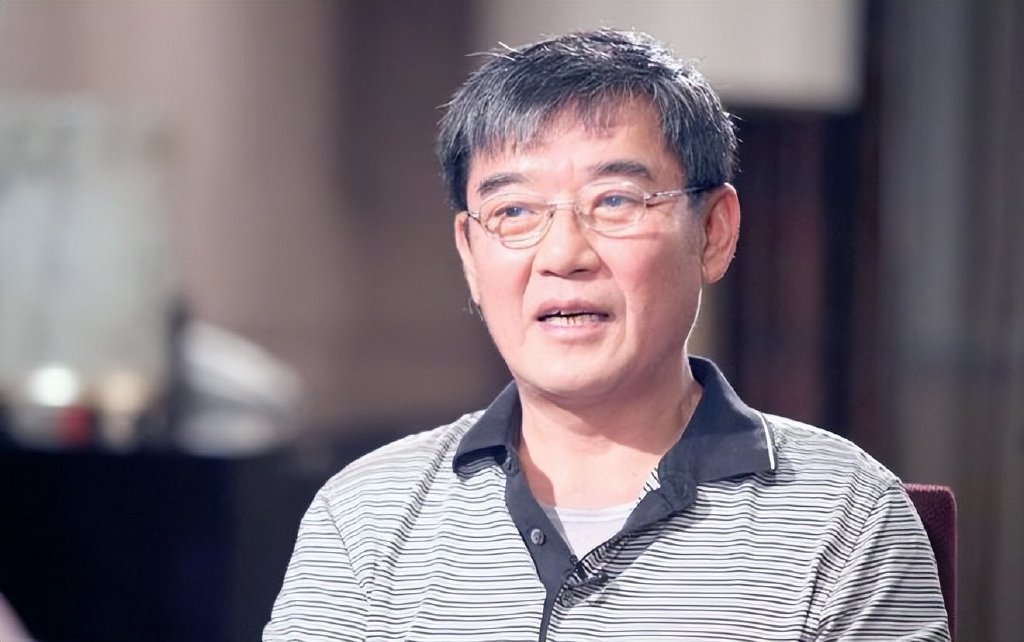 公开批评郝蕾演技太差？口嗨男艺人李立群又不安分了 -6parkbbs.com