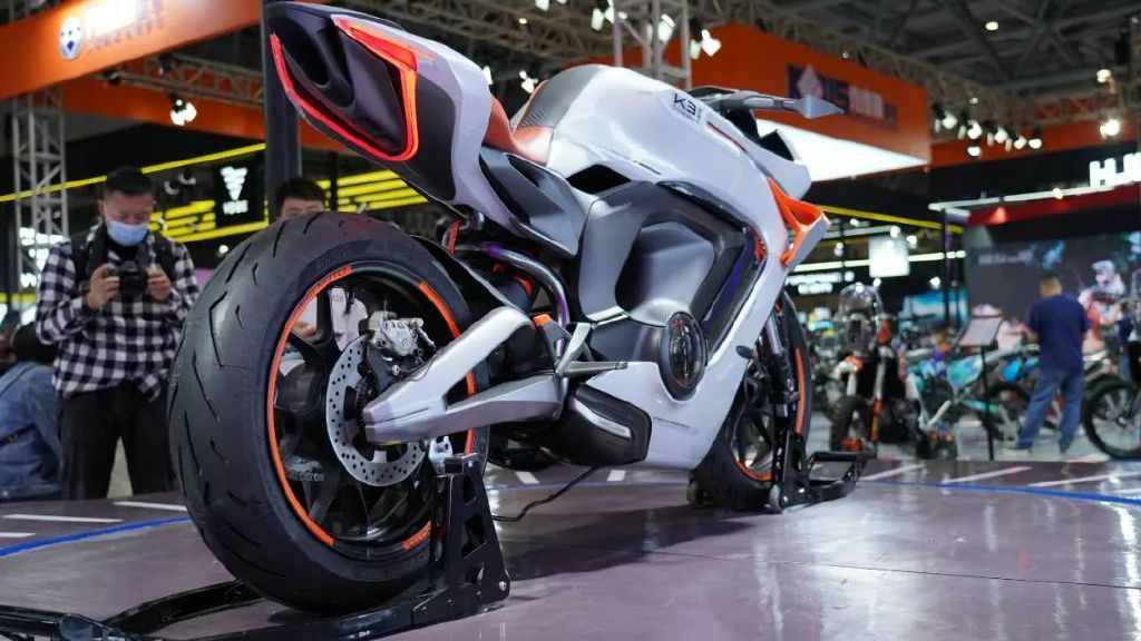 再一次用惊艳摩博会！杰迪K333现场实拍，国产最美轻易拿捏