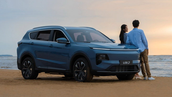 银河L7/山海L7领衔，3款家用混动SUV推荐，空间大还省油！-新浪汽车