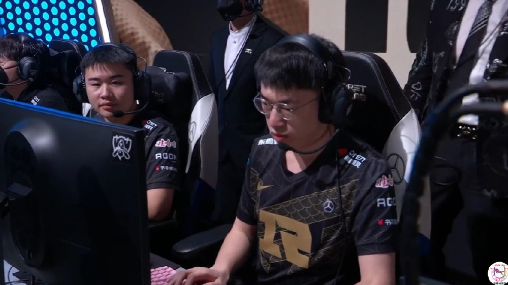 经典慢热？RNG有惊无险让一追三淘汰DFM晋级！|入围赛|晋级|外卡_新浪新闻