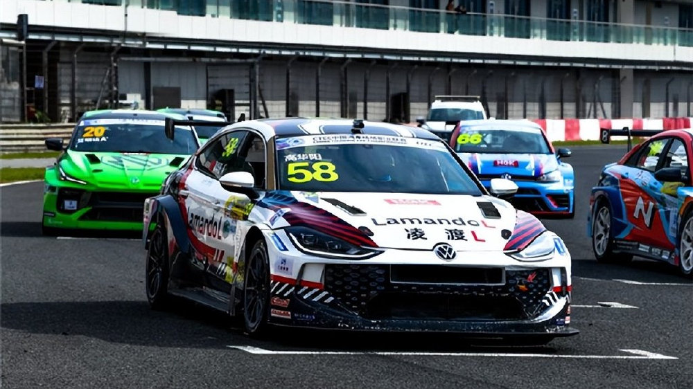 驰骋CTCC月销过万 凌渡L赛场内外皆热辣-新浪汽车