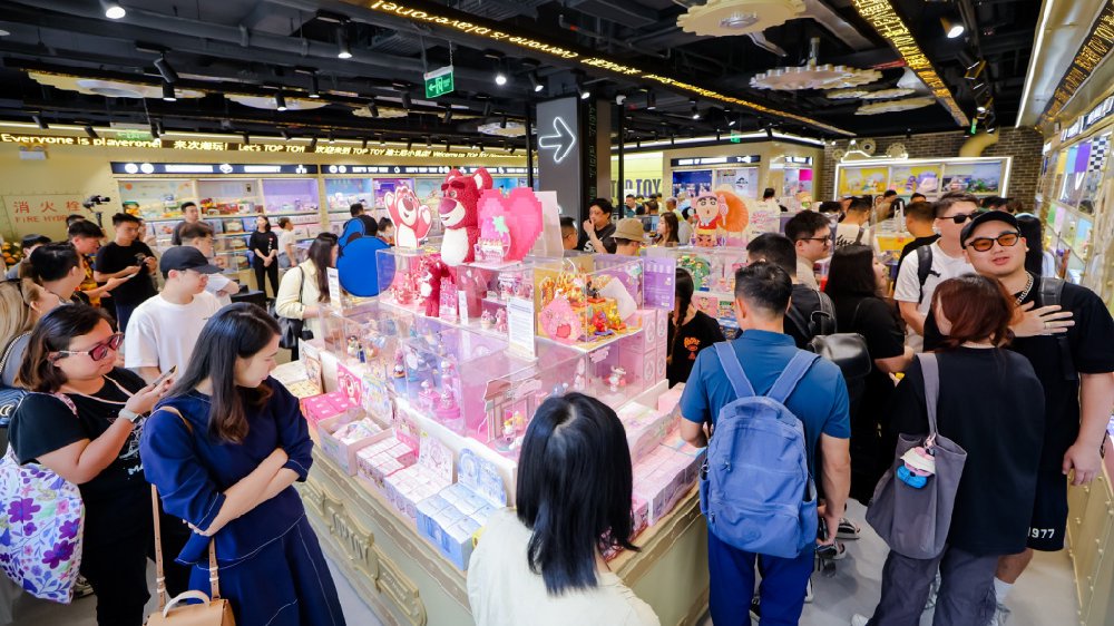 TOP TOY单月GMV破亿背后：场景焕新、产品创新，立稳潮玩消费重心|拉萨市_新浪新闻