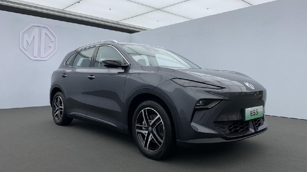 为YOUNG family打造 MG ES5抢先静态实拍-新浪汽车