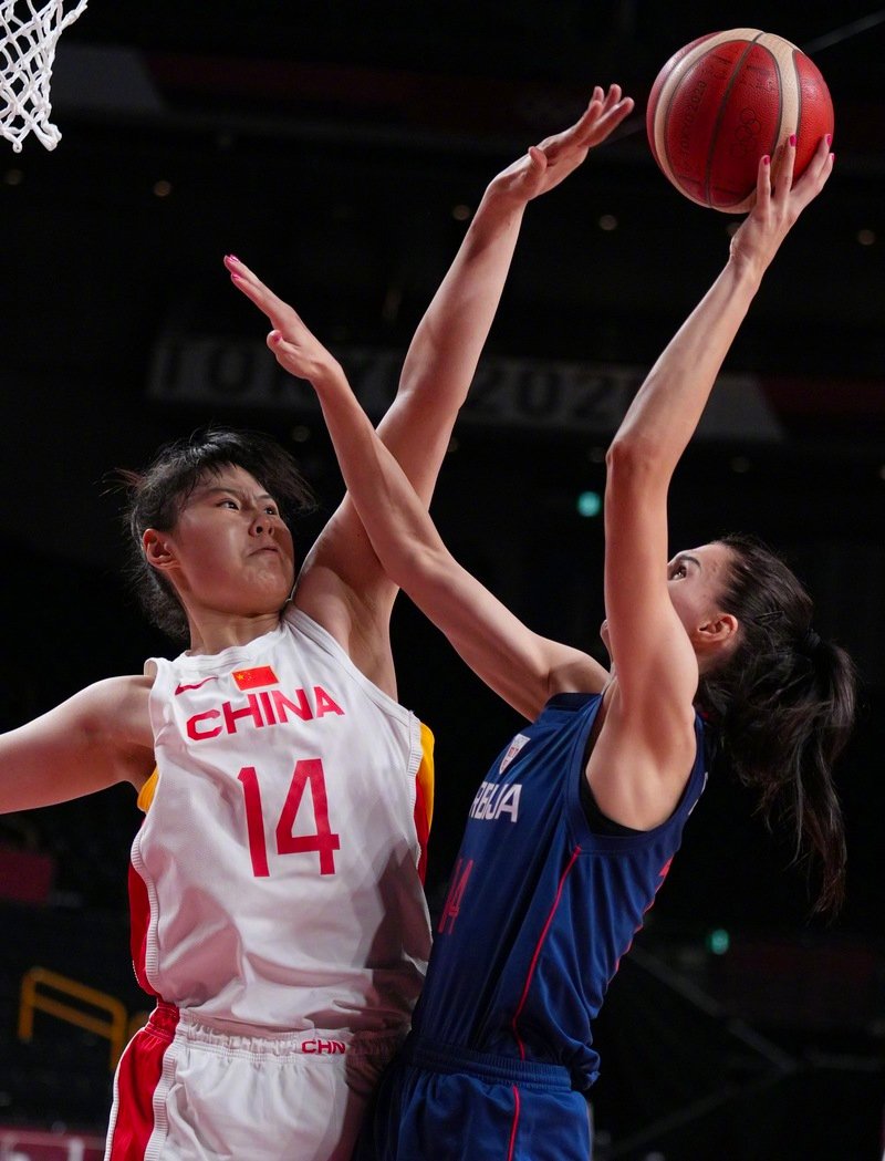 WCBA全明星周末@龙华，专访李月汝：深圳点亮篮球少女心