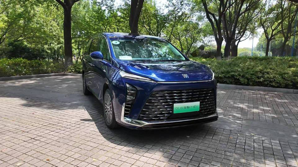 解析：续航破千、油耗7.96L，别克GL8 PHEV车型的混动技术优势-新浪汽车
