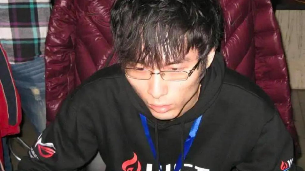 DOTA2：yyf直播回顾566当年网恋被骗|网恋|单车|战队_新浪新闻