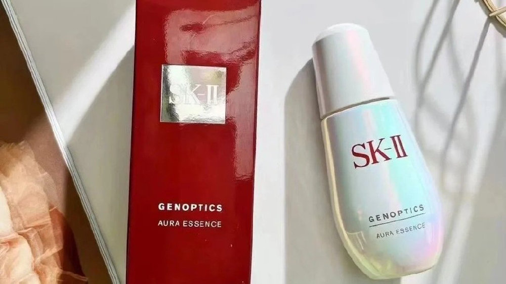 大牌精华对决：SK2小灯泡、雅诗兰黛小棕瓶和兰蔻小黑瓶怎么选？|精华|护肤|小黑瓶_新浪新闻